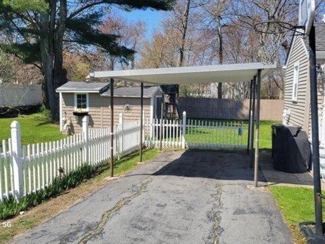 house with 2 bedroom, Dartmouth MA DLS102725234