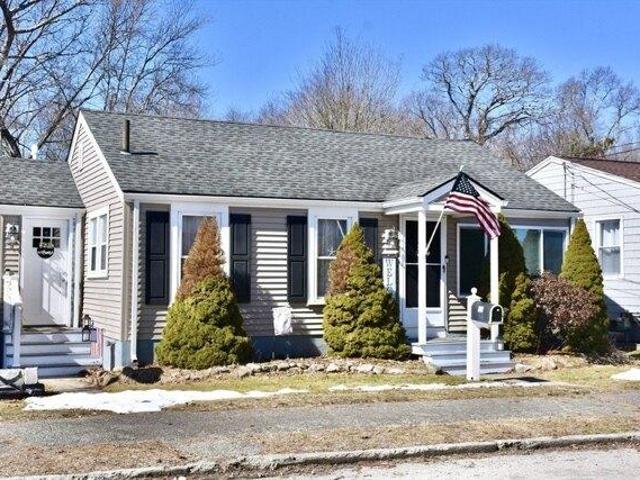 house with 2 bedroom, Dartmouth MA DS102156406