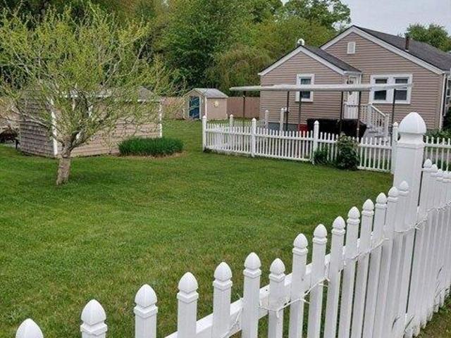 house with 2 bedroom, Dartmouth MA ES103438455