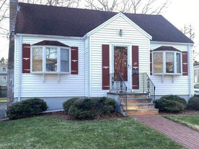 house with 2 bedroom, Dedham MA DS102026400