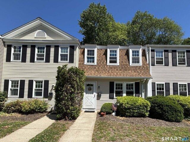 house with 2 bedroom, Deep River CT ES104568167