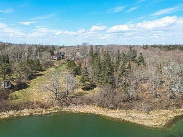 house with 2 bedroom, Deer Isle ME ES103100586