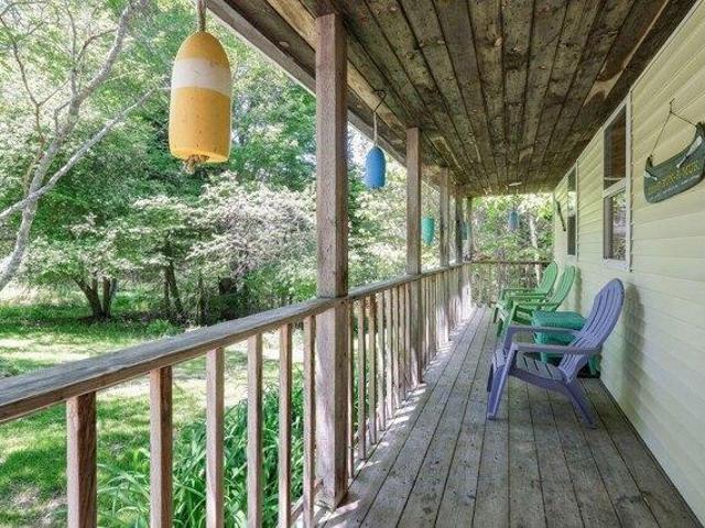house with 2 bedroom, Deer Isle ME ES104760386