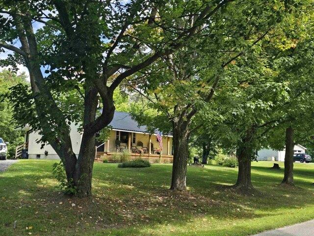 house with 2 bedroom, Derby VT ES105175143