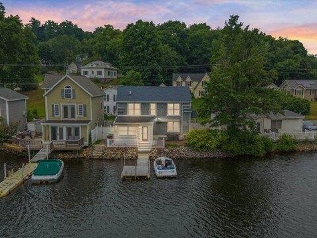 house with 2 bedroom, Derry NH ES104478330