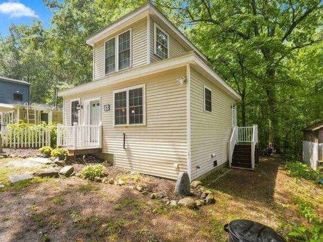 house with 2 bedroom, Derry NH ES104719421