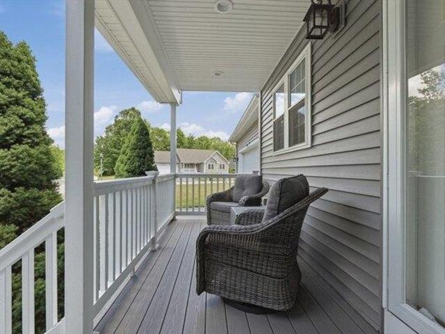 house with 2 bedroom, Dighton MA ES105157359