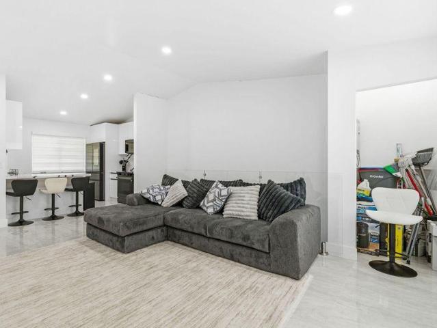 house with 2 bedroom, Doral FL ES100973467