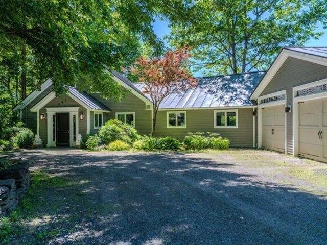 house with 2 bedroom, Dummerston VT DS103664753