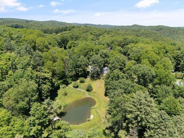 house with 2 bedroom, Dummerston VT ES103664753
