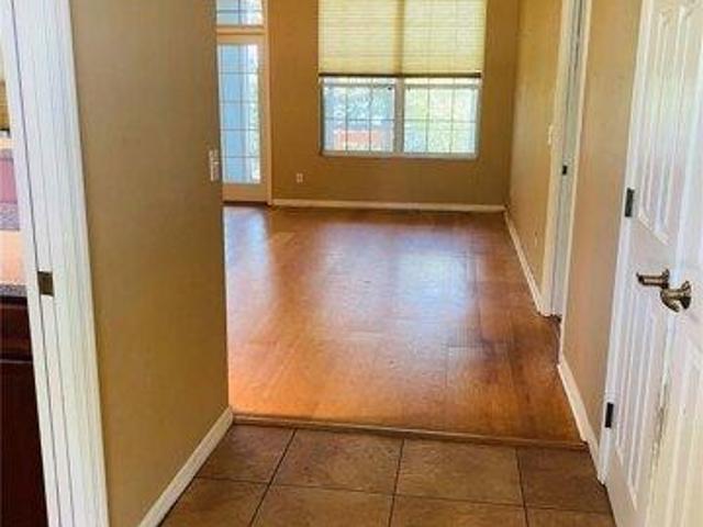 house with 2 bedroom, Dundee FL DLS92246273
