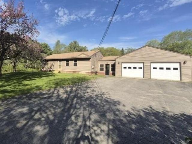 house with 2 bedroom, Durham ME DLS103070604