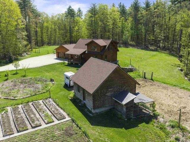house with 2 bedroom, Durham NH DLS102777297