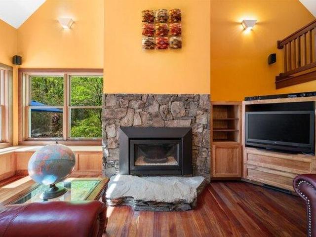 house with 2 bedroom, Durham NH ES104851538
