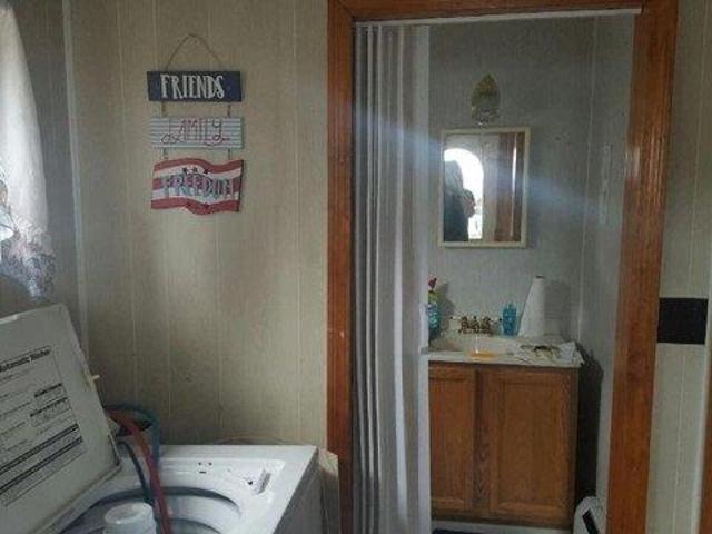 house with 2 bedroom, East Millinocket ME ES104077831