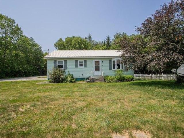 house with 2 bedroom, East Millinocket ME ES104297763