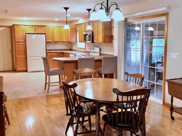 house with 2 bedroom, East Bridgewater MA DS103495077