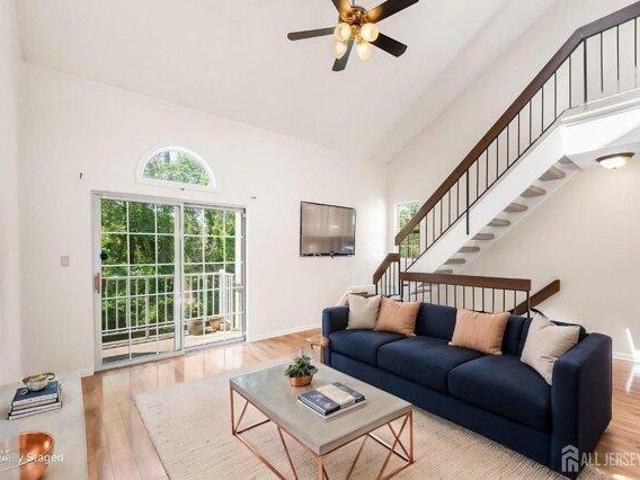 house with 2 bedroom, East Brunswick NJ DLS102563719
