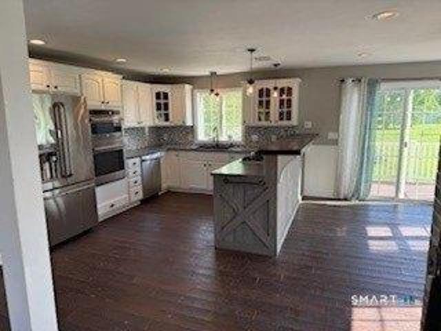 house with 2 bedroom, East Granby CT ES104848319