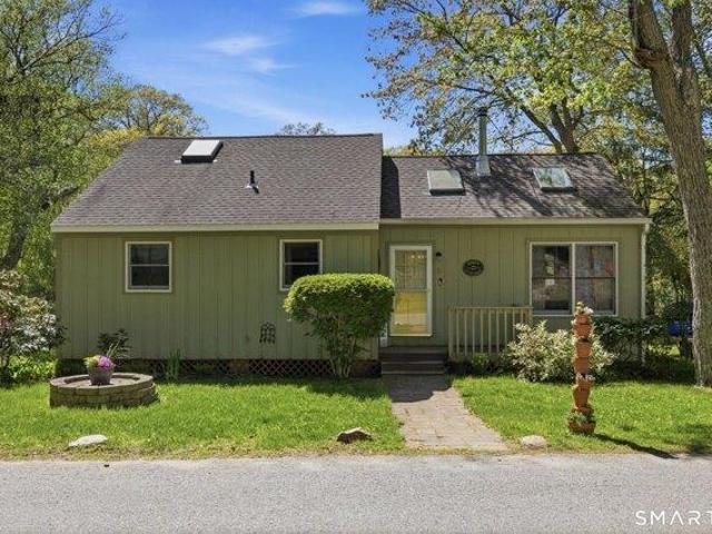 house with 2 bedroom, East Haddam CT DS103070359