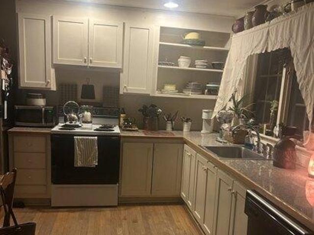 house with 2 bedroom, East Haddam CT ES104758015