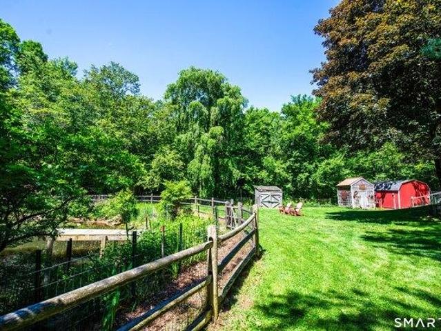 house with 2 bedroom, East Haddam CT ES105112767