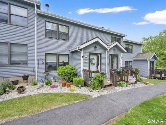 house with 2 bedroom, East Hampton CT DS103163300
