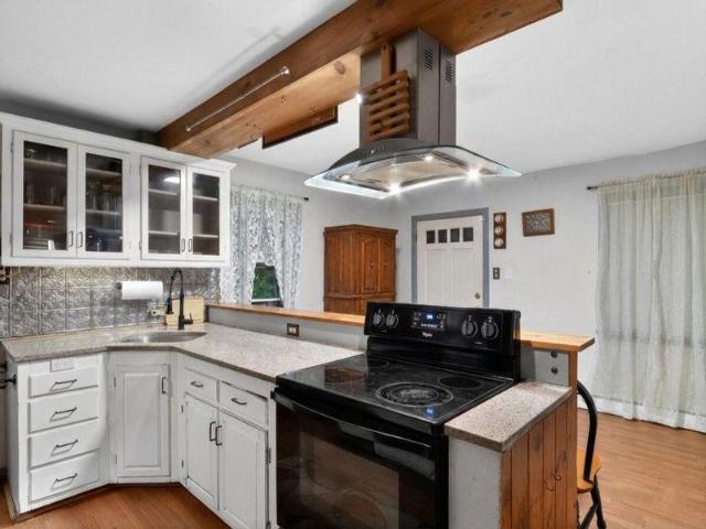 house with 2 bedroom, East Hampton CT ES100973626