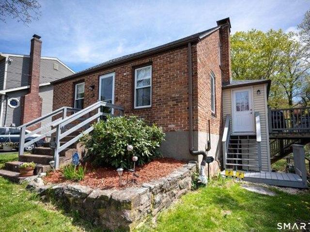 house with 2 bedroom, East Hampton CT ES103099527