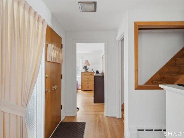 house with 2 bedroom, East Hampton CT ES104571950