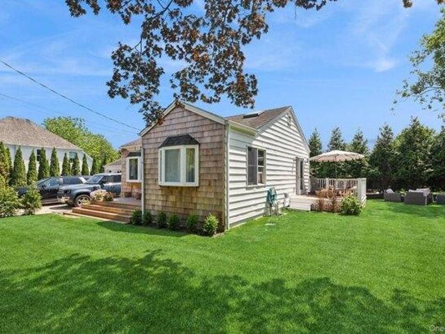 house with 2 bedroom, East Hampton NY DS103625917