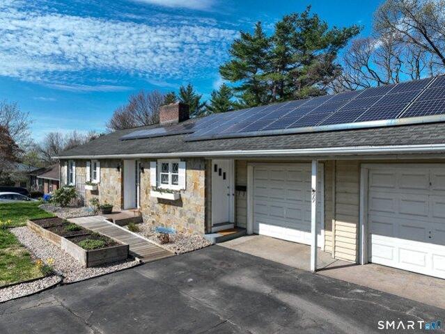 house with 2 bedroom, East Hartford CT DLS101798507