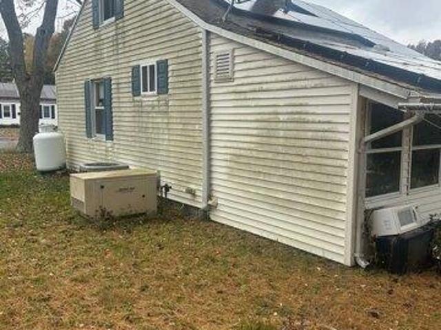 house with 2 bedroom, East Hartford CT ES104152275