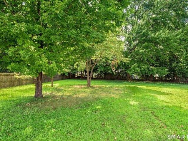 house with 2 bedroom, East Hartford CT ES105173941