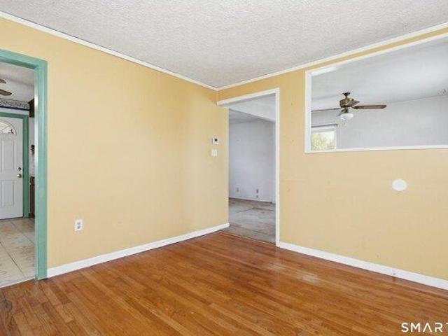 house with 2 bedroom, East Hartford CT ES103127867