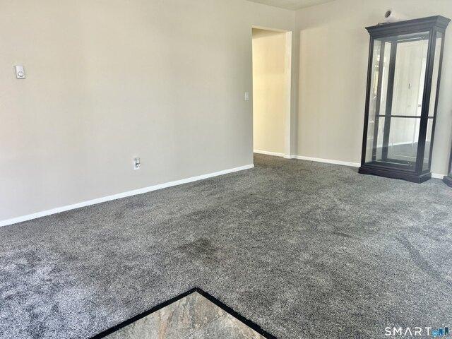 house with 2 bedroom, East Haven CT DLS102564850