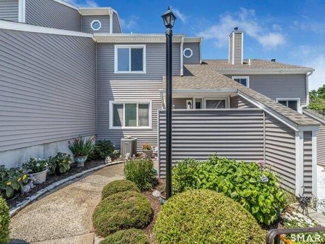 house with 2 bedroom, East Haven CT ES104851221