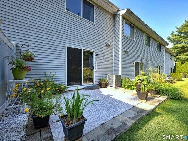 house with 2 bedroom, East Haven CT ES105206901