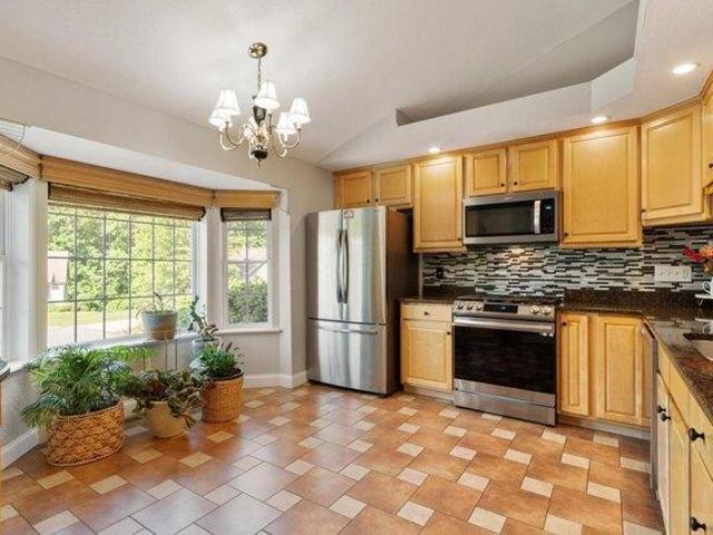 house with 2 bedroom, East Kingston NH ES104351121