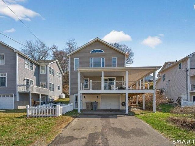 house with 2 bedroom, East Lyme CT DLS103099359