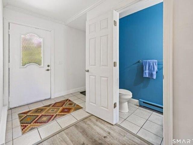 house with 2 bedroom, East Lyme CT ES103070013