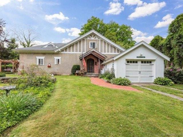 house with 2 bedroom, East Lyme CT ES105174499