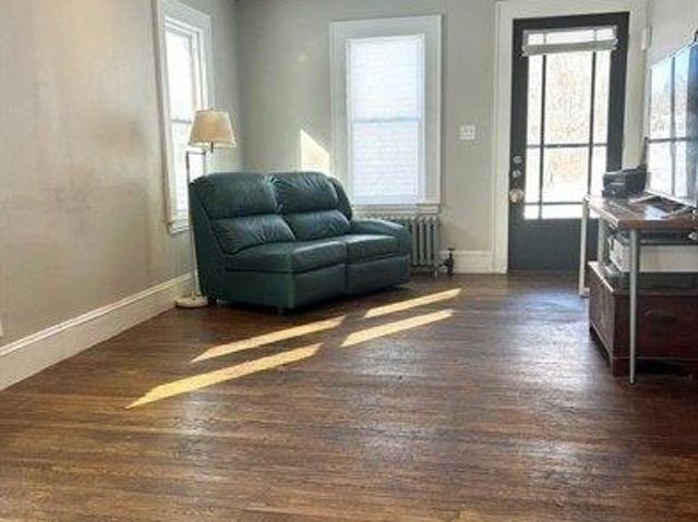 house with 2 bedroom, East Longmeadow MA ES102922222