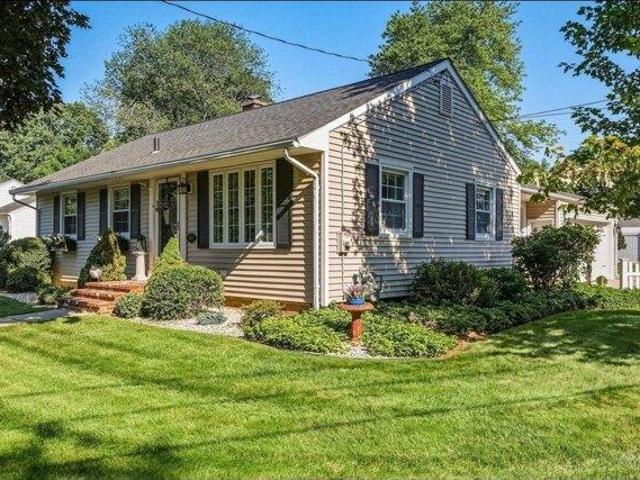 house with 2 bedroom, East Longmeadow MA ES104807958
