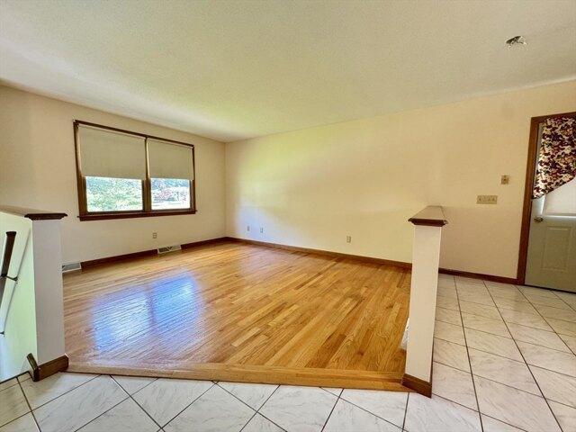 house with 2 bedroom, East Longmeadow MA ES104810945