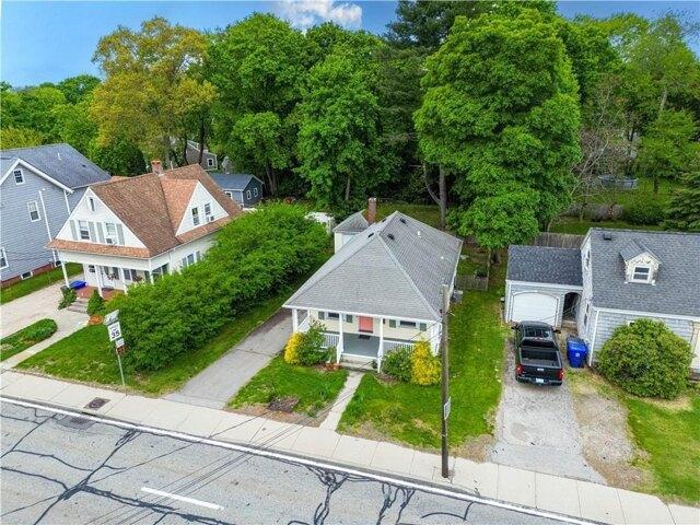 house with 2 bedroom, East Providence RI DS102634880