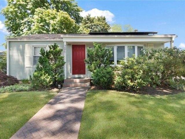 house with 2 bedroom, East Providence RI DS104008975