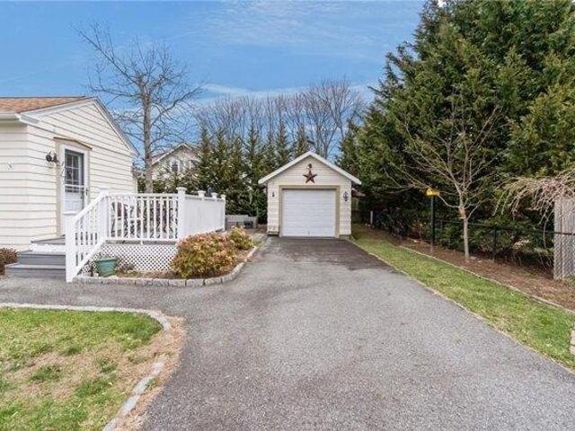 house with 2 bedroom, East Providence RI ES103852162
