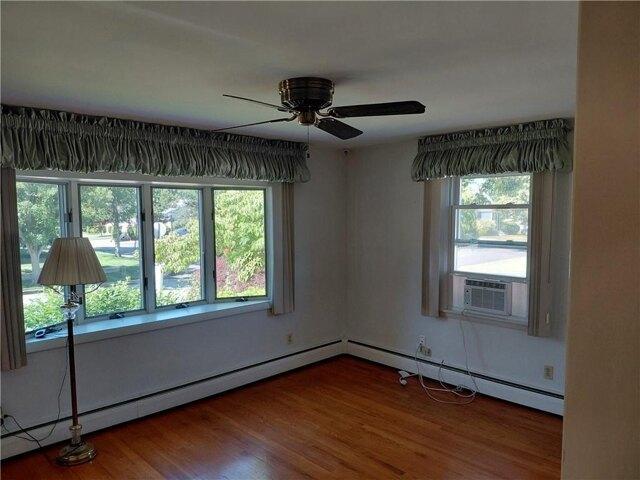 house with 2 bedroom, East Providence RI ES105155883