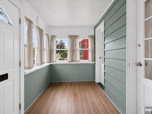 house with 2 bedroom, East Rutherford NJ ES105144599